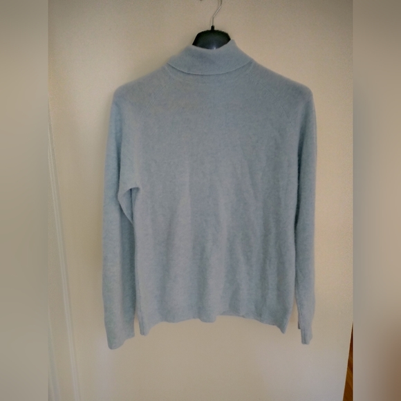 Preswick & Moore | Sweaters | Prestwick Moore | Poshmark